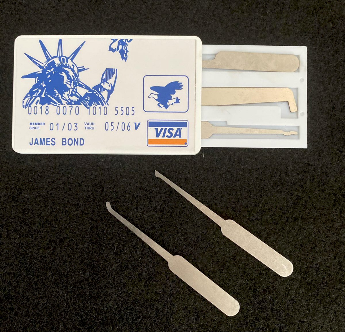 Credit Card Lock Picking Set | Castle Magic